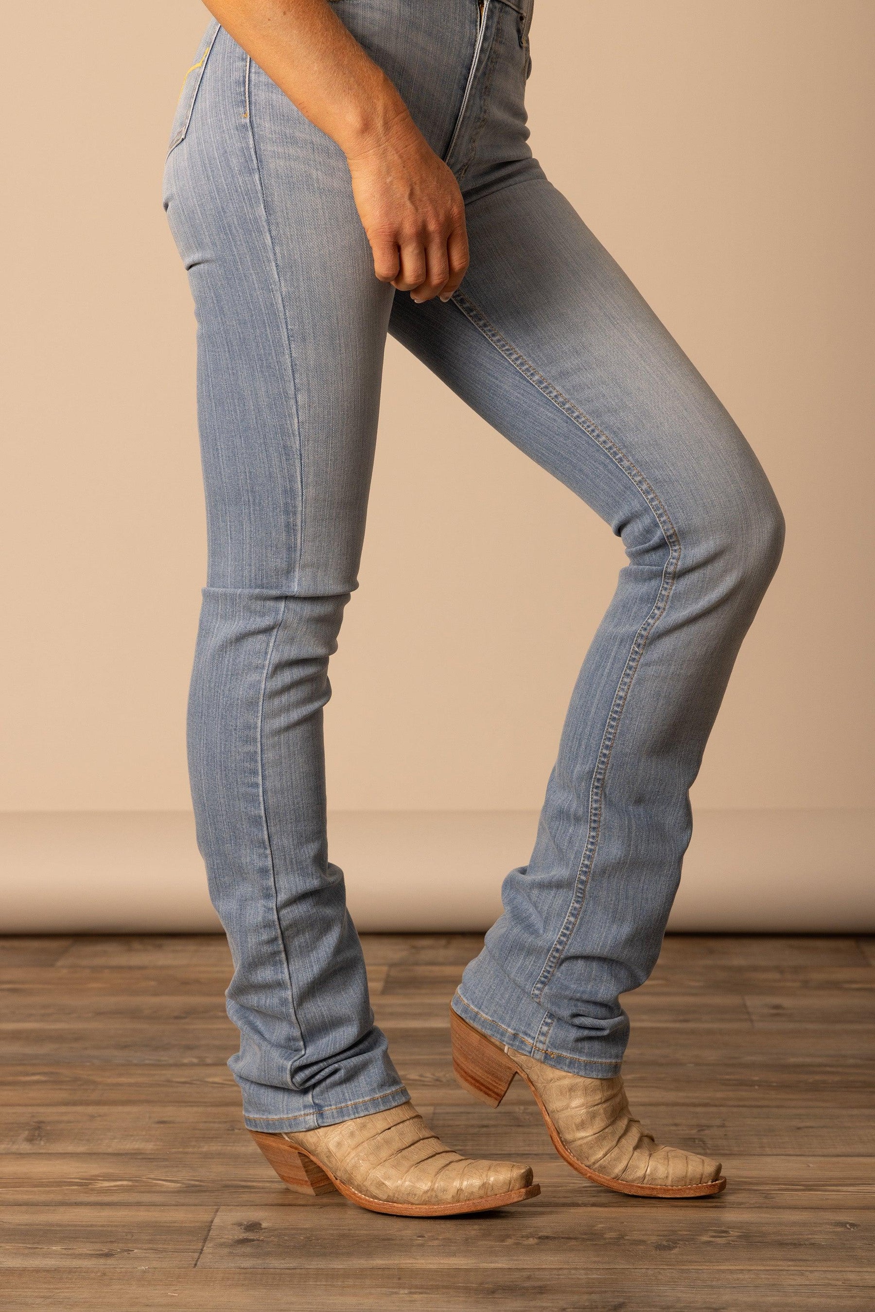 Sarah Light Wash | High-Rise Fitted Thigh Jeans | Kimes Ranch